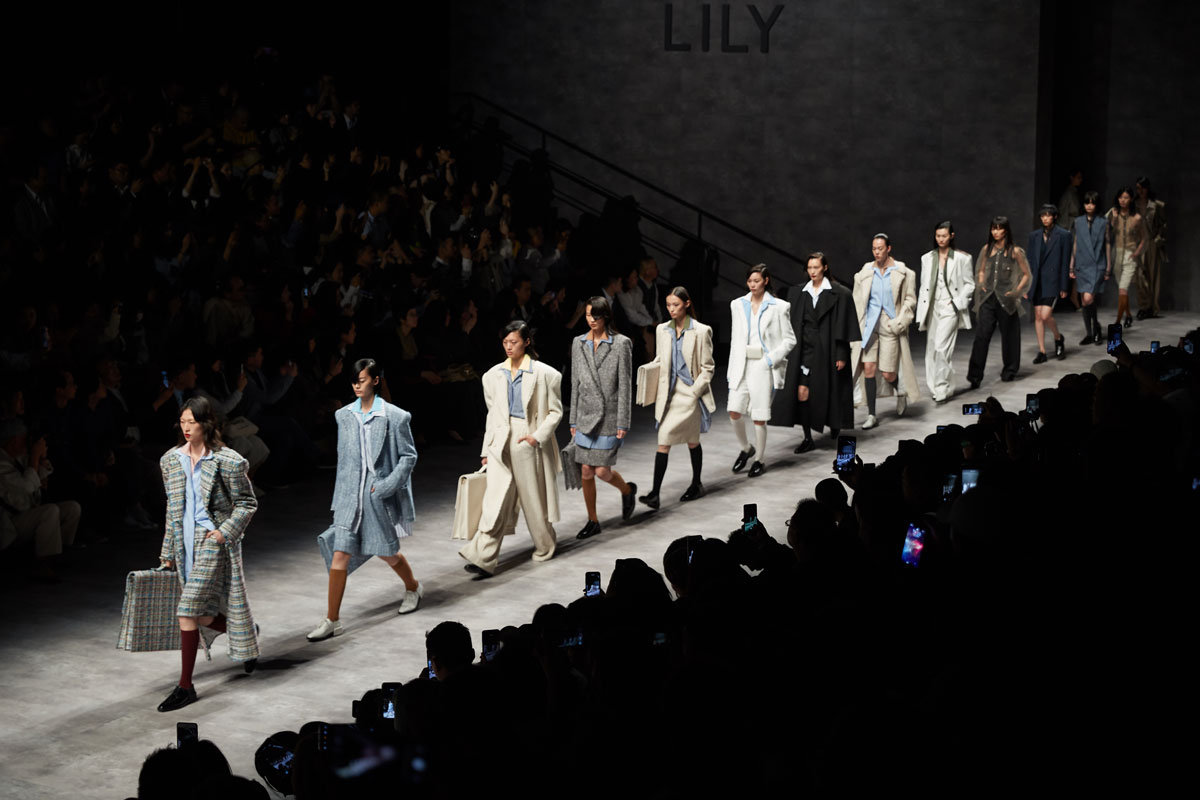 What is LILY BUSINESS FASHION? – LILY FASHION